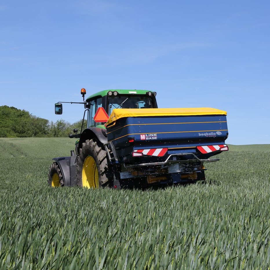 To Dynamic Headland εισάγει η Bogballe για μεγαλύτερα πλάτη και εύκολη διανομή