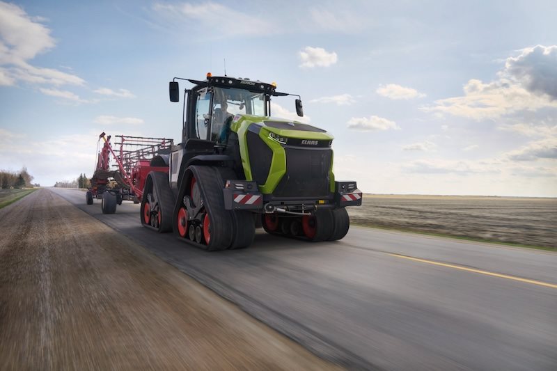 Τρακτέρ της Χρονιάς 2024 το 653 ίππων Xerion 12.650 Terra Trac της Claas