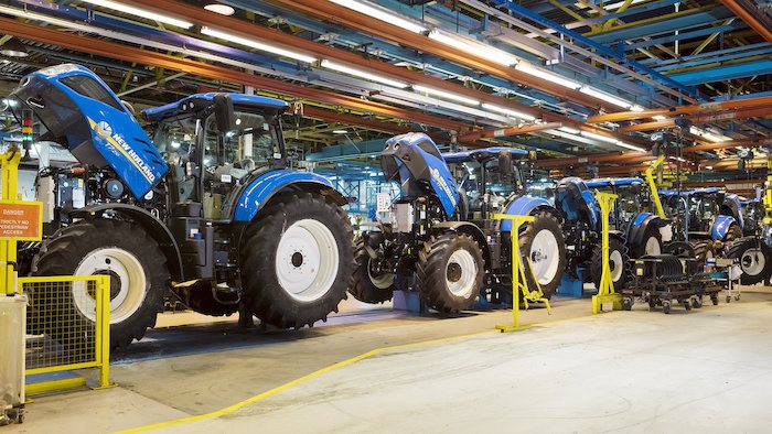 Από τρακτέρ και αλωνιστικές τα κέρδη στην Ευρώπη για τον όμιλο CNH