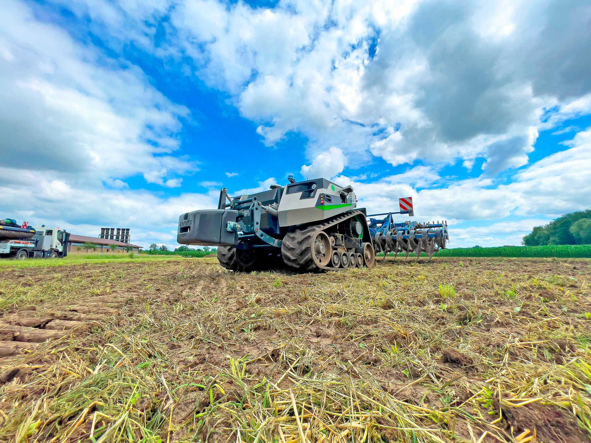 Ισχυρό μερίδιο από τα αυτόνομα AgXeed αποκτά πλέον η Amazone